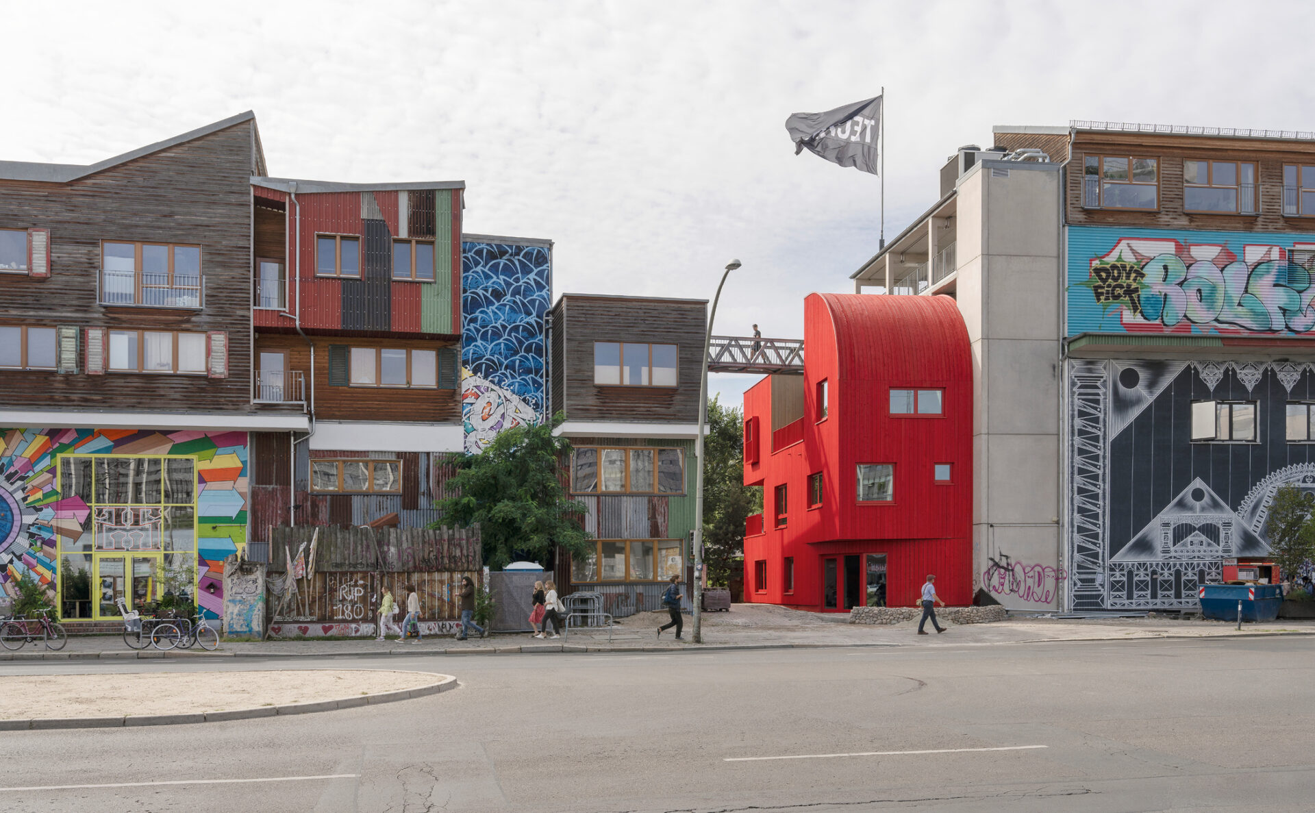 Haus 2+ – ein Holzhaus für den Berliner ­Holzmarkt - nbau. NACHHALTIG BAUEN